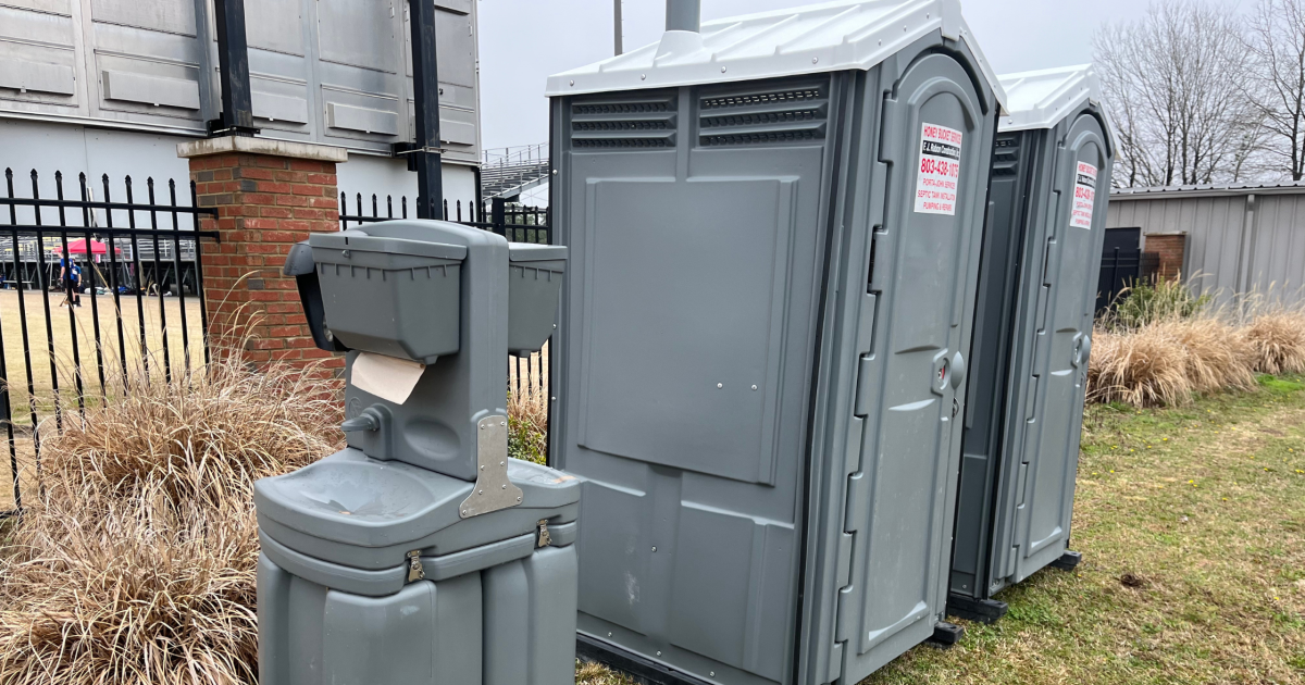 Portable Toilets - A Necessary Solution for Summer Events | FJ Rabon ...